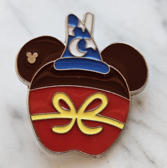 Disney | Jewelry | Sorcerer Mickey Mouse From Fantasia Candy Apple ...